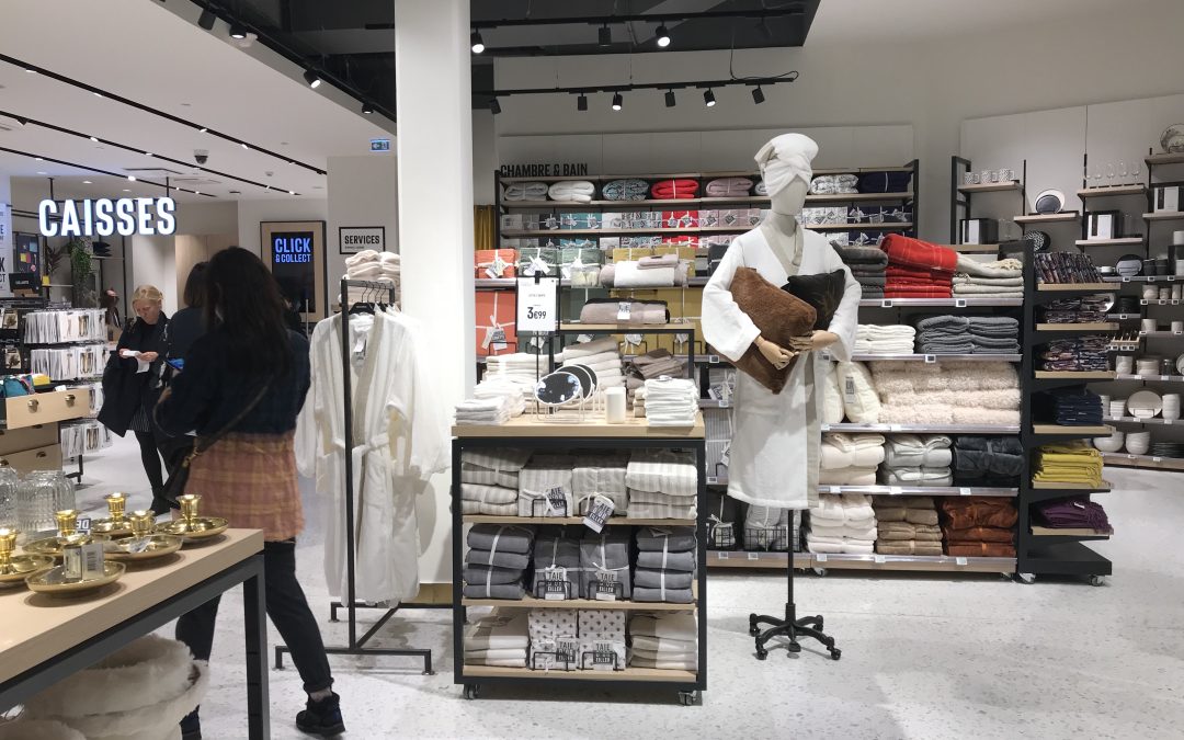 Monoprix Champs Elysées théâtralisation - Focus Shopper - Focus Shopper